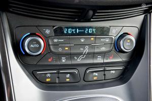 Ford C-Max 2018 in Joniskis, with an engine capacity of 1.00 L and mileage of 190 thousand km for 5499 €, photo 7 on AUTOMOTO.COM.LV