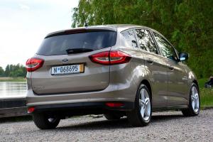 Ford C-Max 2018 in Joniskis, with an engine capacity of 1.00 L and mileage of 190 thousand km for 5499 €, photo 16 on AUTOMOTO.COM.LV