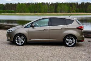 Ford C-Max 2018 in Joniskis, with an engine capacity of 1.00 L and mileage of 190 thousand km for 5499 €, photo 33 on AUTOMOTO.COM.LV