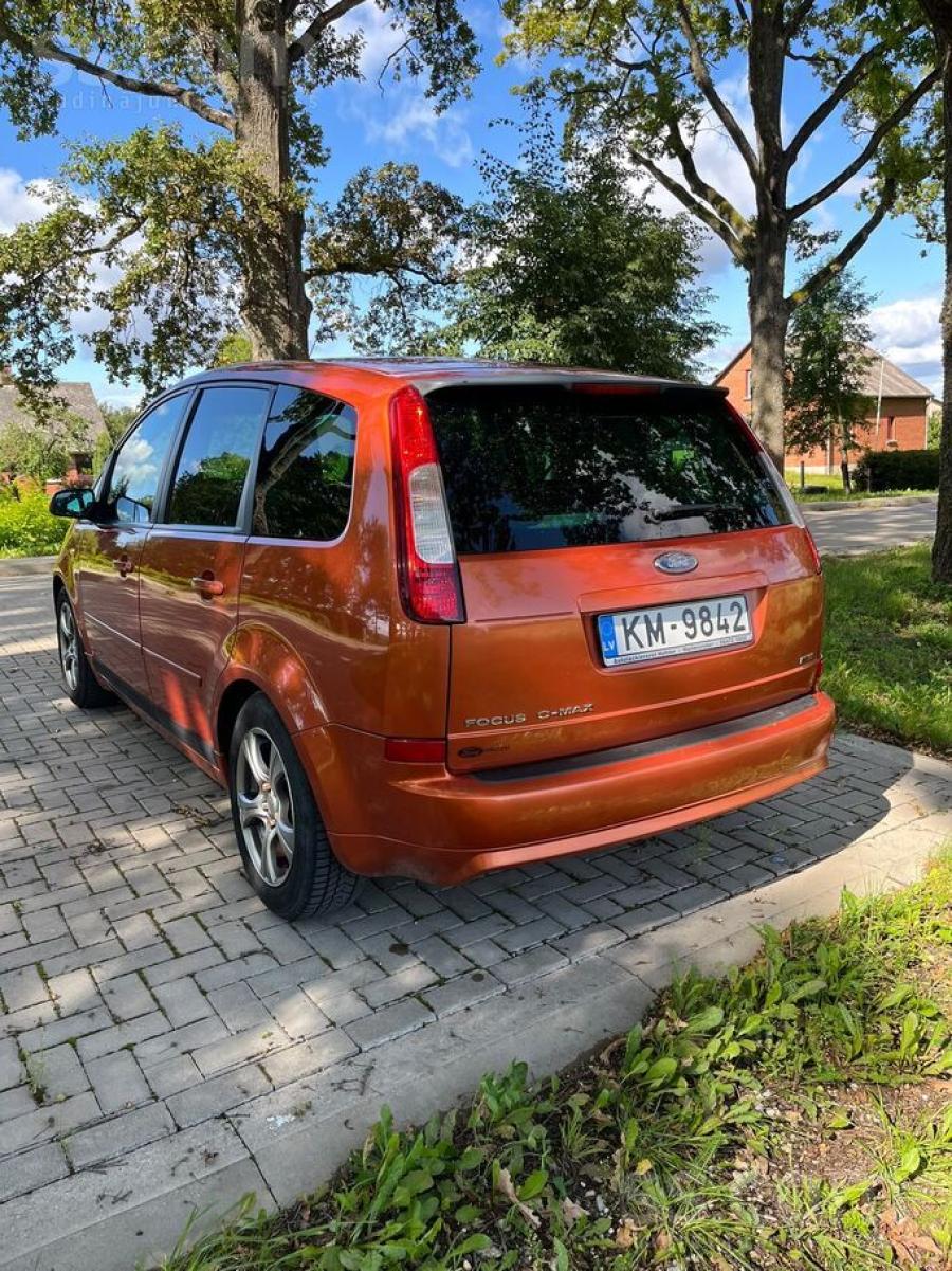 Oranžs Ford C-Max 2004 Valmiera, ar dzinēja tilpumu 2.00 L un nobraukumu 269 tūkst. km par 1999 €, foto 5 vietnē AUTOMOTO.COM.LV