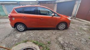 Orange Ford C-Max 2011 in Kaunas, with an engine capacity of 1.56 L and mileage of 373 thousand km for 3300 €, photo  on AUTOMOTO.COM.LV