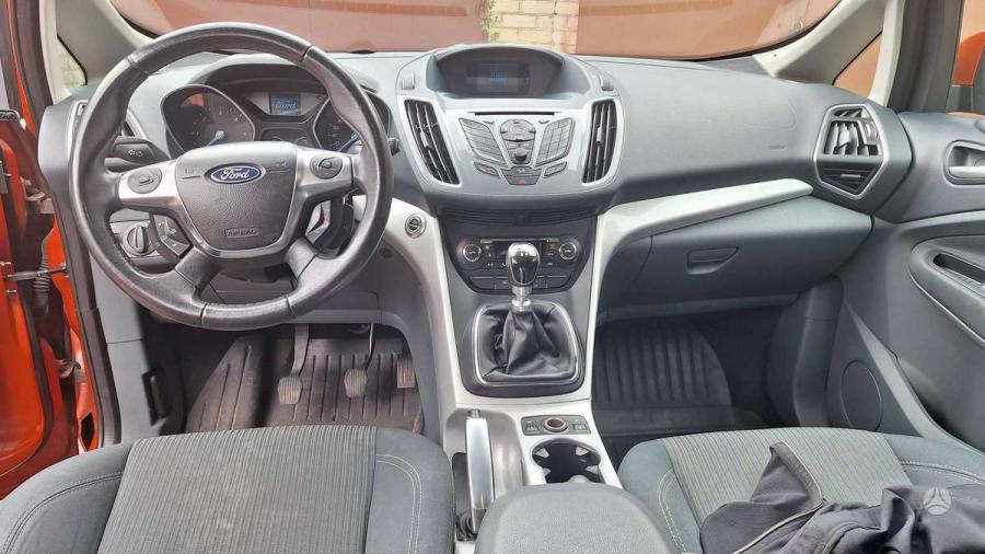 Oranžs Ford C-Max 2011 Kauņa, ar dzinēja tilpumu 1.56 L un nobraukumu 373 tūkst. km par 3300 €, foto 9 vietnē AUTOMOTO.COM.LV