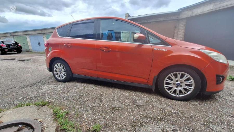 Oranžs Ford C-Max 2011 Kauņa, ar dzinēja tilpumu 1.56 L un nobraukumu 373 tūkst. km par 3300 €, foto 12 vietnē AUTOMOTO.COM.LV