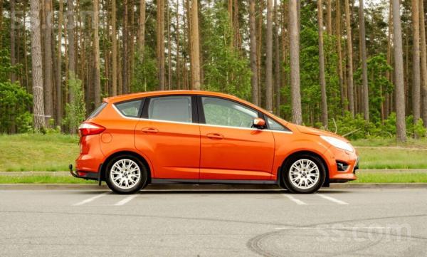 Oranžs Ford C-Max 2012 Rīga, ar dzinēja tilpumu 2.00 L un nobraukumu 289 tūkst. km par 4490 €, foto 8 vietnē AUTOMOTO.COM.LV