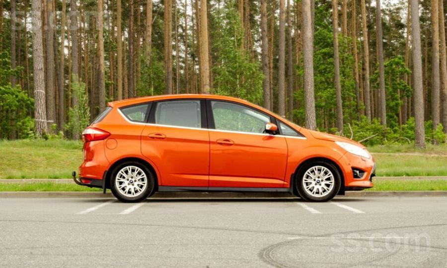 Orange Ford C-Max 2012 in Riga, with an engine capacity of 2.00 L and mileage of 289 thousand km for 4490 €, photo 9 on AUTOMOTO.COM.LV