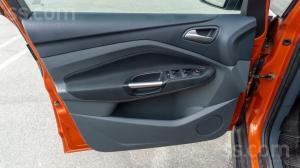 Orange Ford C-Max 2012 in Riga, with an engine capacity of 2.00 L and mileage of 289 thousand km for 4490 €, photo 26 on AUTOMOTO.COM.LV