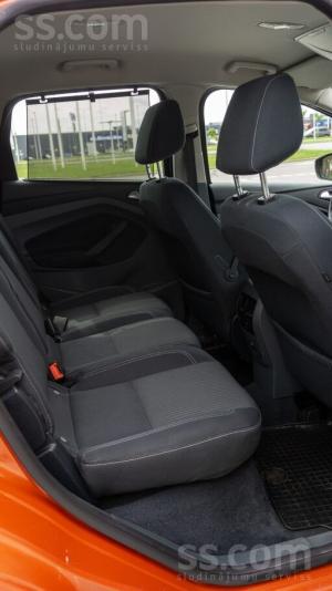 Orange Ford C-Max 2012 in Riga, with an engine capacity of 2.00 L and mileage of 289 thousand km for 4490 €, photo 29 on AUTOMOTO.COM.LV