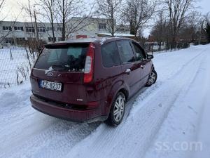 Red Ford C-Max 2004 in Talsi, with an engine capacity of 1.60 L and mileage of 342 thousand km for 900 €, photo 6 on AUTOMOTO.COM.LV