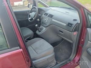 Sarkans Ford C-Max 2005 Jēkabpils, ar dzinēja tilpumu 1.60 L un nobraukumu 124 tūkst. km par 1250 €, foto 7 vietnē AUTOMOTO.COM.LV