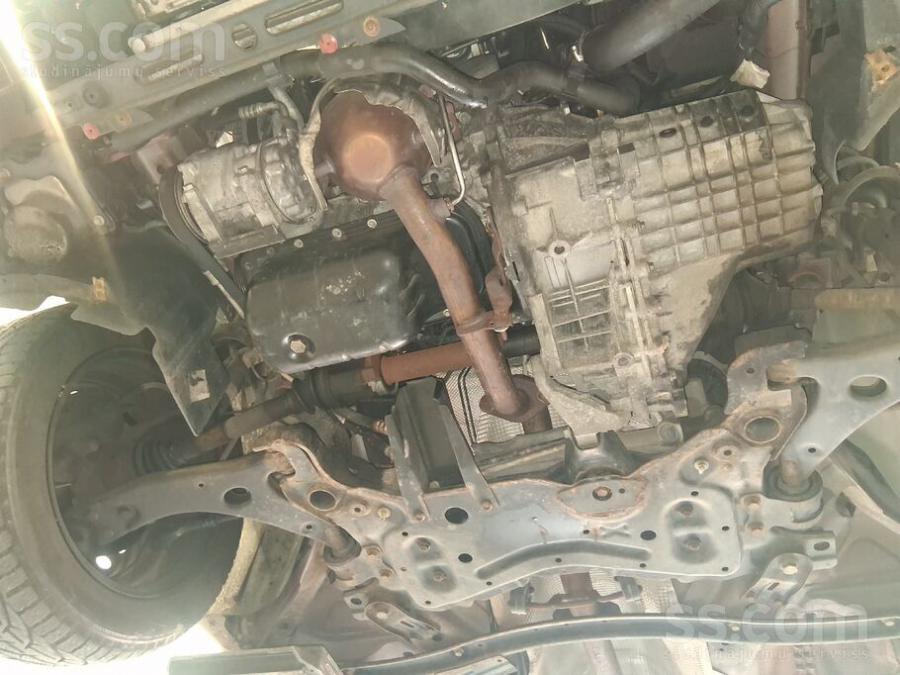 Sarkans Ford C-Max 2005 Jēkabpils, ar dzinēja tilpumu 1.60 L un nobraukumu 124 tūkst. km par 1250 €, foto 10 vietnē AUTOMOTO.COM.LV