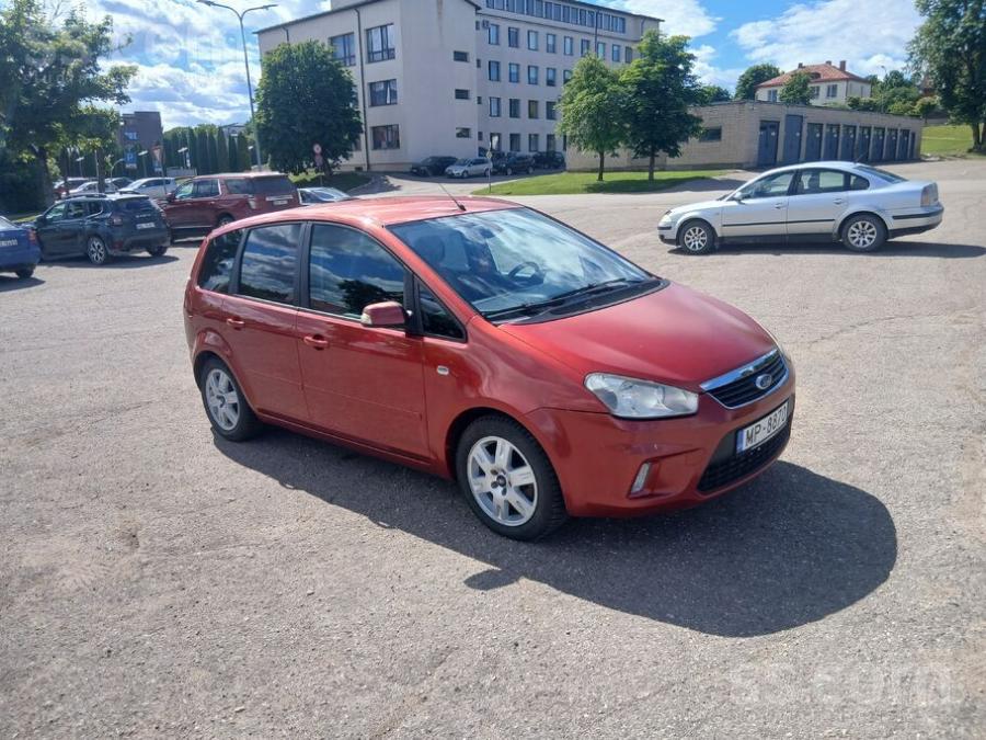 Sarkans Ford C-Max 2007 Gulbene, ar dzinēja tilpumu 1.80 L un nobraukumu 358 tūkst. km par 1895 €, foto 1 vietnē AUTOMOTO.COM.LV