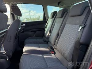 Sarkans Ford C-Max 2007 Liepāja, ar dzinēja tilpumu 1.60 L un nobraukumu 235 tūkst. km par 2900 €, foto 11 vietnē AUTOMOTO.COM.LV