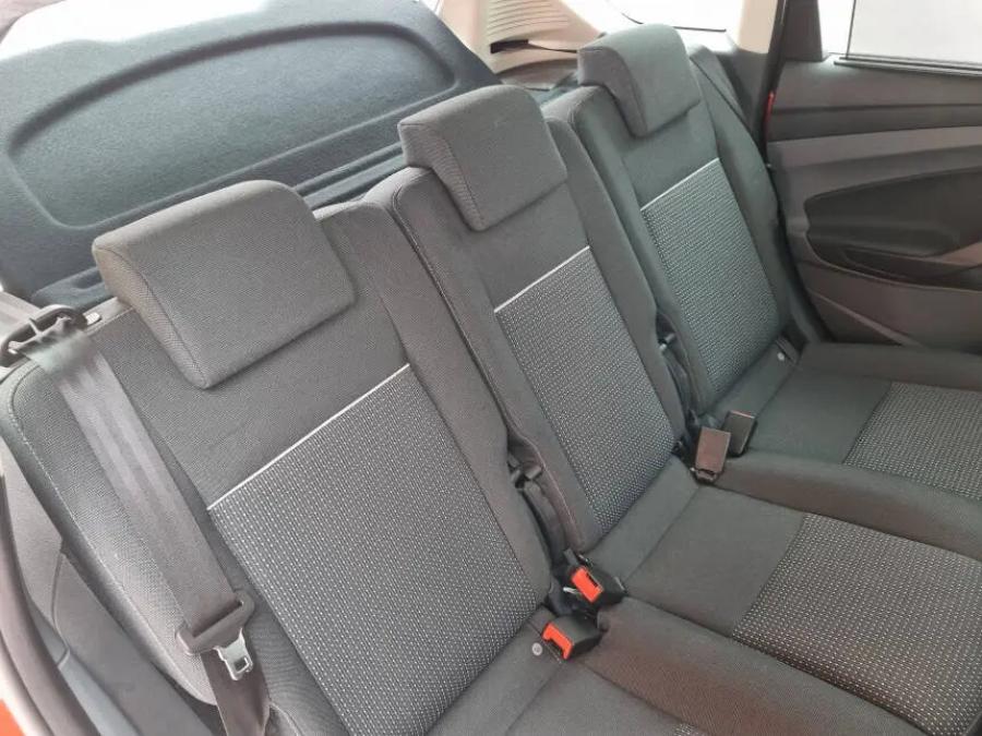 Sarkans Ford C-Max 2013 Jēkabpils, ar dzinēja tilpumu 1.60 L un nobraukumu 274 tūkst. km par 4950 €, foto 14 vietnē AUTOMOTO.COM.LV