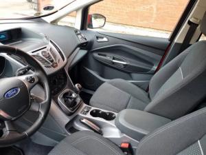 Sarkans Ford C-Max 2013 Jēkabpils, ar dzinēja tilpumu 1.60 L un nobraukumu 274 tūkst. km par 4950 €, foto 15 vietnē AUTOMOTO.COM.LV