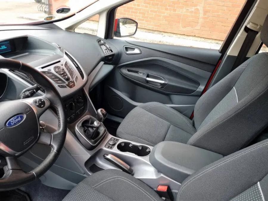 Sarkans Ford C-Max 2013 Jēkabpils, ar dzinēja tilpumu 1.60 L un nobraukumu 274 tūkst. km par 4950 €, foto 15 vietnē AUTOMOTO.COM.LV