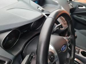 Sarkans Ford C-Max 2013 Jēkabpils, ar dzinēja tilpumu 1.60 L un nobraukumu 274 tūkst. km par 4950 €, foto 19 vietnē AUTOMOTO.COM.LV
