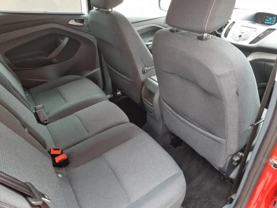 Sarkans Ford C-Max 2013 Jēkabpils, ar dzinēja tilpumu 1.60 L un nobraukumu 274 tūkst. km par 4950 €, foto 20 vietnē AUTOMOTO.COM.LV