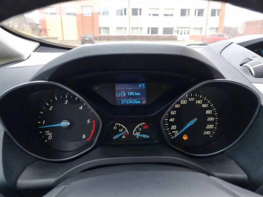 Sarkans Ford C-Max 2013 Jēkabpils, ar dzinēja tilpumu 1.60 L un nobraukumu 274 tūkst. km par 4950 €, foto 24 vietnē AUTOMOTO.COM.LV