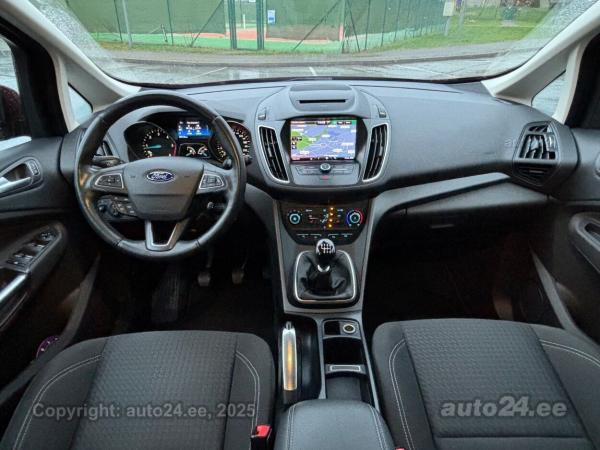 Sarkans Ford C-Max 2016 Tallina, ar dzinēja tilpumu 1.50 L un nobraukumu 157 tūkst. km par 7290 €, foto 11 vietnē AUTOMOTO.COM.LV