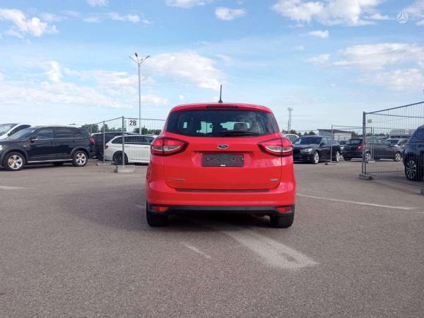 Red Ford C-Max 2017 in Marijampole, with an engine capacity of 1.00 L and mileage of 107 thousand km for 3850 €, photo 7 on AUTOMOTO.COM.LV