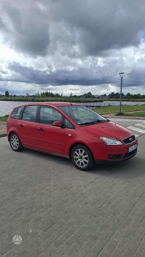 Red Ford C-Max 2006 in Kaunas, with an engine capacity of 1.56 L and mileage of 342 thousand km for 700 €, photo 1 on AUTOMOTO.COM.LV