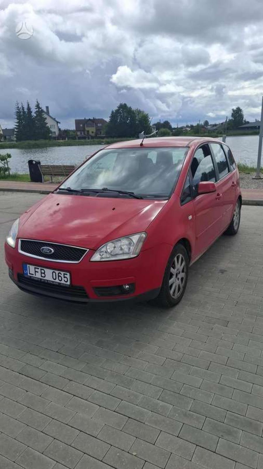 Red Ford C-Max 2006 in Kaunas, with an engine capacity of 1.56 L and mileage of 342 thousand km for 700 €, photo 3 on AUTOMOTO.COM.LV
