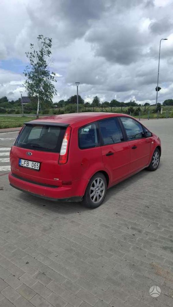 Red Ford C-Max 2006 in Kaunas, with an engine capacity of 1.56 L and mileage of 342 thousand km for 700 €, photo 3 on AUTOMOTO.COM.LV