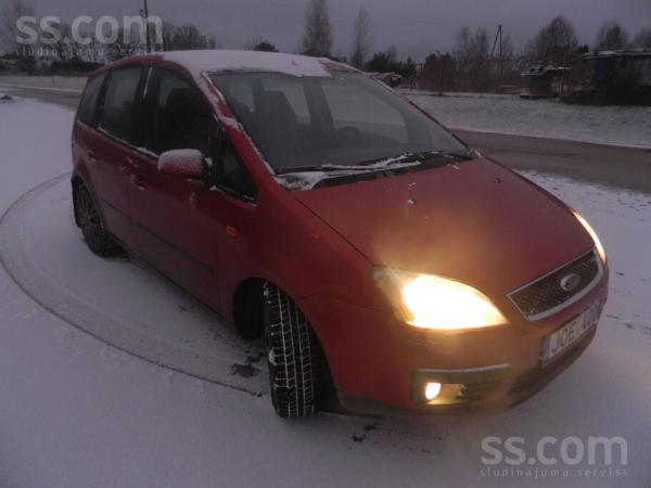 Red Ford C-Max 2007 in Ogre, with an engine capacity of 2.00 L and mileage of 297 thousand km for 499 €, photo 4 on AUTOMOTO.COM.LV