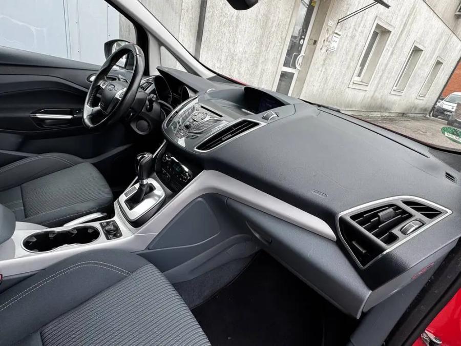 Sarkans Ford C-Max 2011 Daugavpils, ar dzinēja tilpumu 2.00 L un nobraukumu 228 tūkst. km par 4950 €, foto 14 vietnē AUTOMOTO.COM.LV