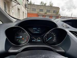 Sarkans Ford C-Max 2011 Daugavpils, ar dzinēja tilpumu 2.00 L un nobraukumu 228 tūkst. km par 4950 €, foto 21 vietnē AUTOMOTO.COM.LV