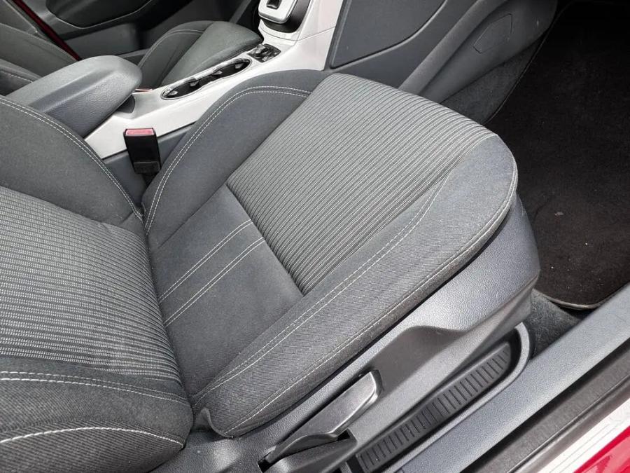 Sarkans Ford C-Max 2011 Daugavpils, ar dzinēja tilpumu 2.00 L un nobraukumu 228 tūkst. km par 4950 €, foto 23 vietnē AUTOMOTO.COM.LV