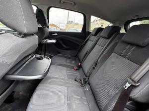 Sarkans Ford C-Max 2011 Daugavpils, ar dzinēja tilpumu 2.00 L un nobraukumu 228 tūkst. km par 4950 €, foto 26 vietnē AUTOMOTO.COM.LV
