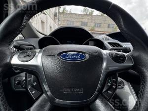 Sarkans Ford C-Max 2011 Daugavpils, ar dzinēja tilpumu 2.00 L un nobraukumu 0 tūkst. km par 4950 €, foto 17 vietnē AUTOMOTO.COM.LV