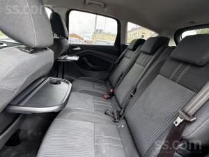 Sarkans Ford C-Max 2011 Daugavpils, ar dzinēja tilpumu 2.00 L un nobraukumu 0 tūkst. km par 4950 €, foto 26 vietnē AUTOMOTO.COM.LV