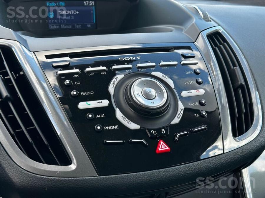 Sarkans Ford C-Max 2014 Jelgava, ar dzinēja tilpumu 1.00 L un nobraukumu 0 tūkst. km par 4100 €, foto 23 vietnē AUTOMOTO.COM.LV