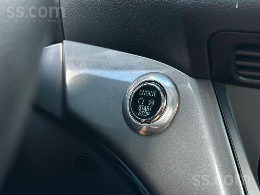 Sarkans Ford C-Max 2014 Jelgava, ar dzinēja tilpumu 1.00 L un nobraukumu 0 tūkst. km par 4100 €, foto 33 vietnē AUTOMOTO.COM.LV