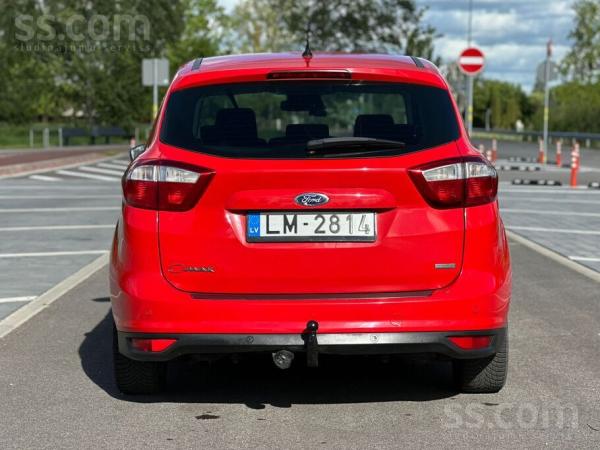 Red Ford C-Max 2014 in Jelgava, with an engine capacity of 1.00 L and mileage of 0 thousand km for 4000 €, photo 5 on AUTOMOTO.COM.LV