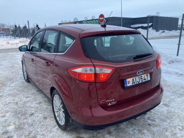 Red Ford C-Max 2016 in Klaipeda, with an engine capacity of 2.00 L and mileage of 112 thousand km for 7500 €, photo 4 on AUTOMOTO.COM.LV