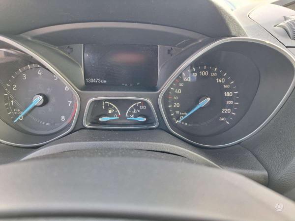 Sarkans Ford C-Max 2016 Tauragė, ar dzinēja tilpumu 1.00 L un nobraukumu 130 tūkst. km par 4500 €, foto 11 vietnē AUTOMOTO.COM.LV