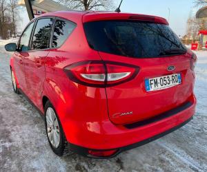 Red Ford C-Max 2019 in Taurage, with an engine capacity of 1.50 L and mileage of 213 thousand km for 4199 €, photo 4 on AUTOMOTO.COM.LV