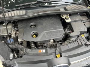 Ford C-Max 2011 in Siauliai, with an engine capacity of 1.60 L and mileage of 288 thousand km for 2700 €, photo 19 on AUTOMOTO.COM.LV