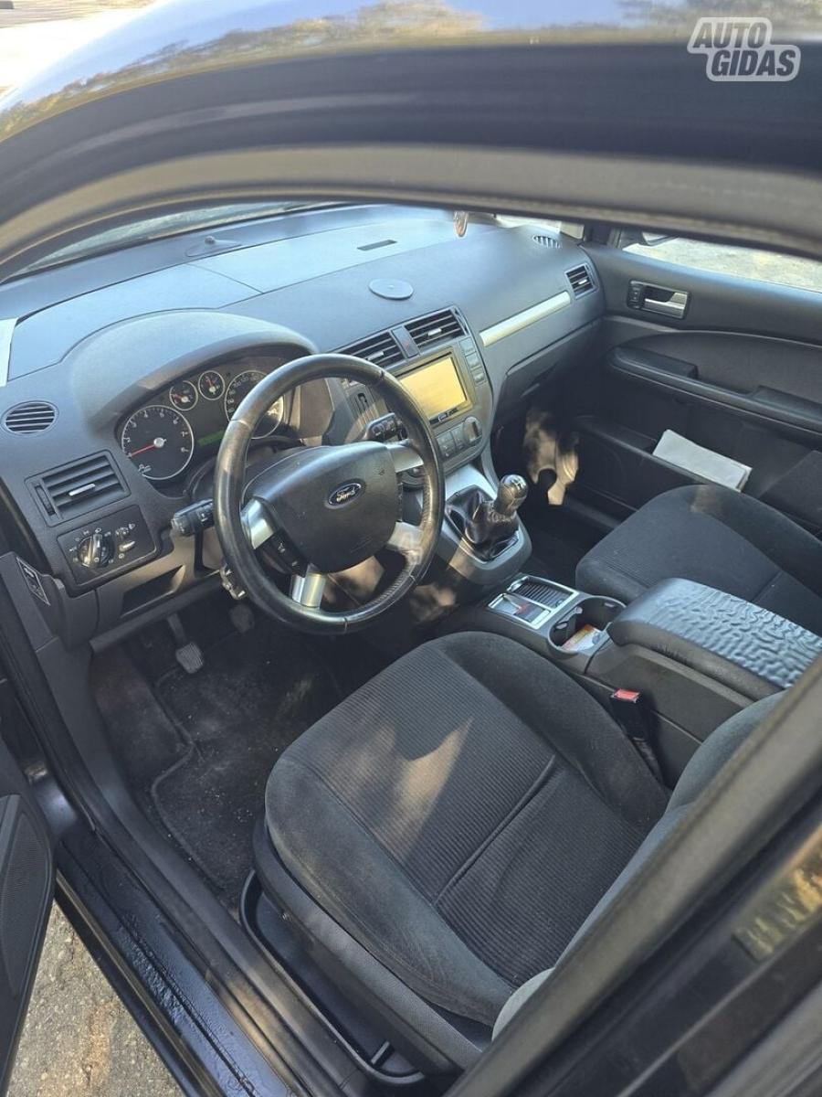 Ford C-Max 2004 in Siauliai, with an engine capacity of 1.80 L and mileage of 210 thousand km for 999 €, photo 8 on AUTOMOTO.COM.LV