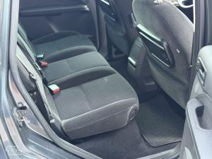 Ford C-Max 2005 in Siauliai, with an engine capacity of 1.80 L and mileage of 265 thousand km for 1250 €, photo 13 on AUTOMOTO.COM.LV