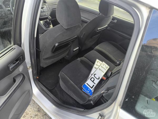 Ford C-Max 2006 in Kaunas, with an engine capacity of 2.00 L and mileage of 250 thousand km for 555 €, photo 9 on AUTOMOTO.COM.LV