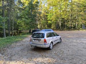 Ford C-Max 2006 in Plunge, with an engine capacity of 1.60 L and mileage of 230 thousand km for 900 €, photo 5 on AUTOMOTO.COM.LV