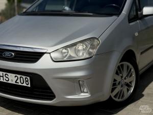 Ford C-Max 2008 in Kaunas, with an engine capacity of 1.80 L and mileage of 320 thousand km for 1450 €, photo 4 on AUTOMOTO.COM.LV