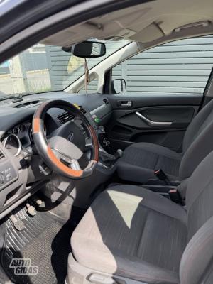 Ford C-Max 2009 in Kaunas, with an engine capacity of 1.60 L and mileage of 256 thousand km for 1550 €, photo 12 on AUTOMOTO.COM.LV
