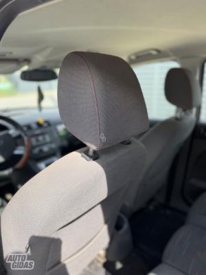 Ford C-Max 2009 in Kaunas, with an engine capacity of 1.60 L and mileage of 256 thousand km for 1550 €, photo 14 on AUTOMOTO.COM.LV