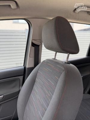 Ford C-Max 2009 in Kaunas, with an engine capacity of 1.60 L and mileage of 256 thousand km for 1550 €, photo 25 on AUTOMOTO.COM.LV