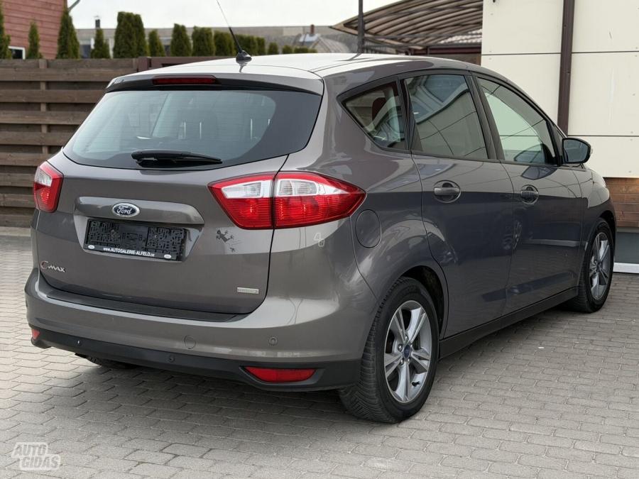 Ford C-Max 2014 in Kretinga, with an engine capacity of 1.00 L and mileage of 131 thousand km for 5200 €, photo 6 on AUTOMOTO.COM.LV